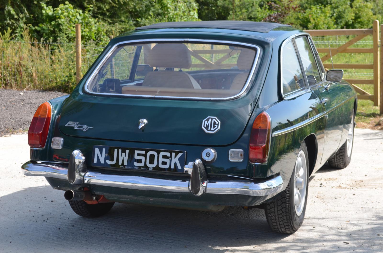 1972 MGBGT - rare automatic for sale | Castle Classic Cars