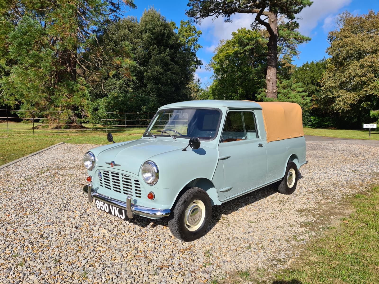 1962 Morris Mini Pickup for sale | Castle Classic Cars