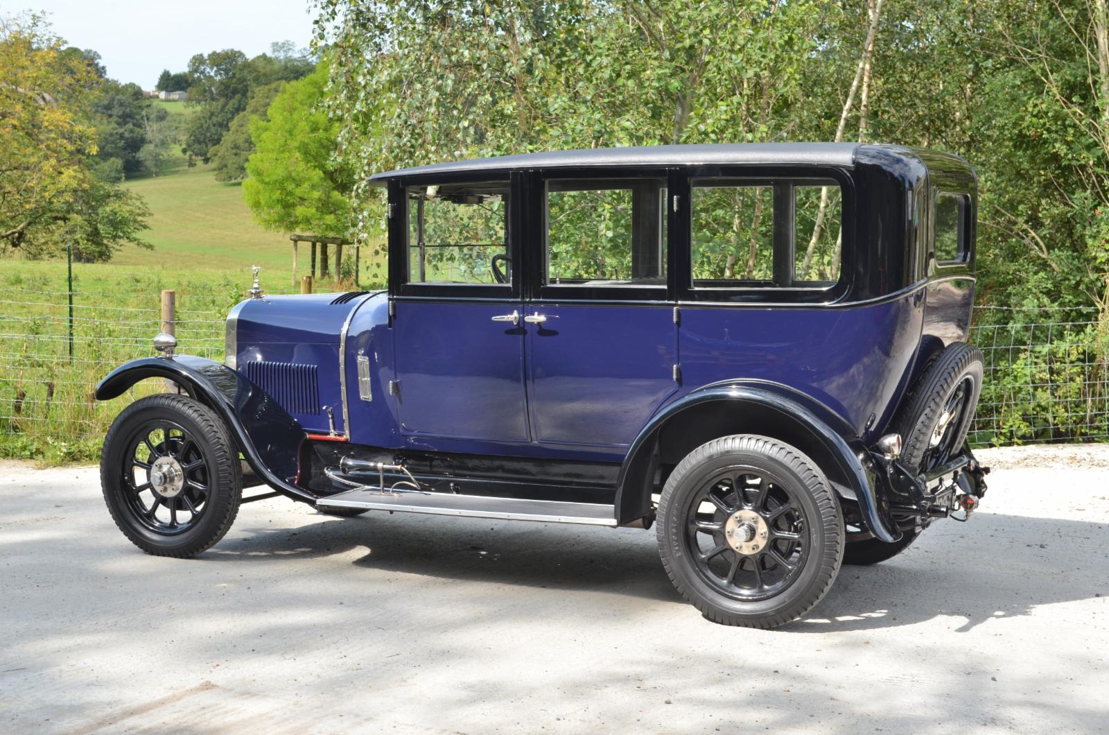 1925 Crossley 15/30 V Screen Saloon for sale | Castle Classic Cars