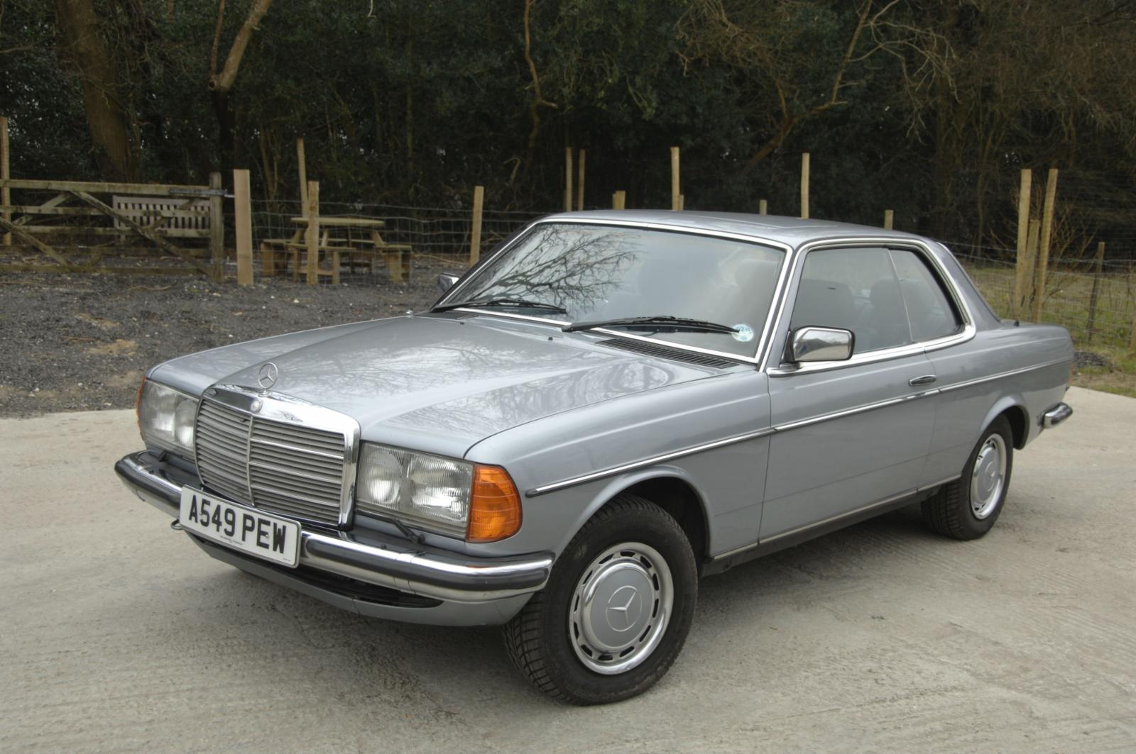 Mercedes 280 CE Pillarless Coupe Auto 123 Series for sale | Castle ...