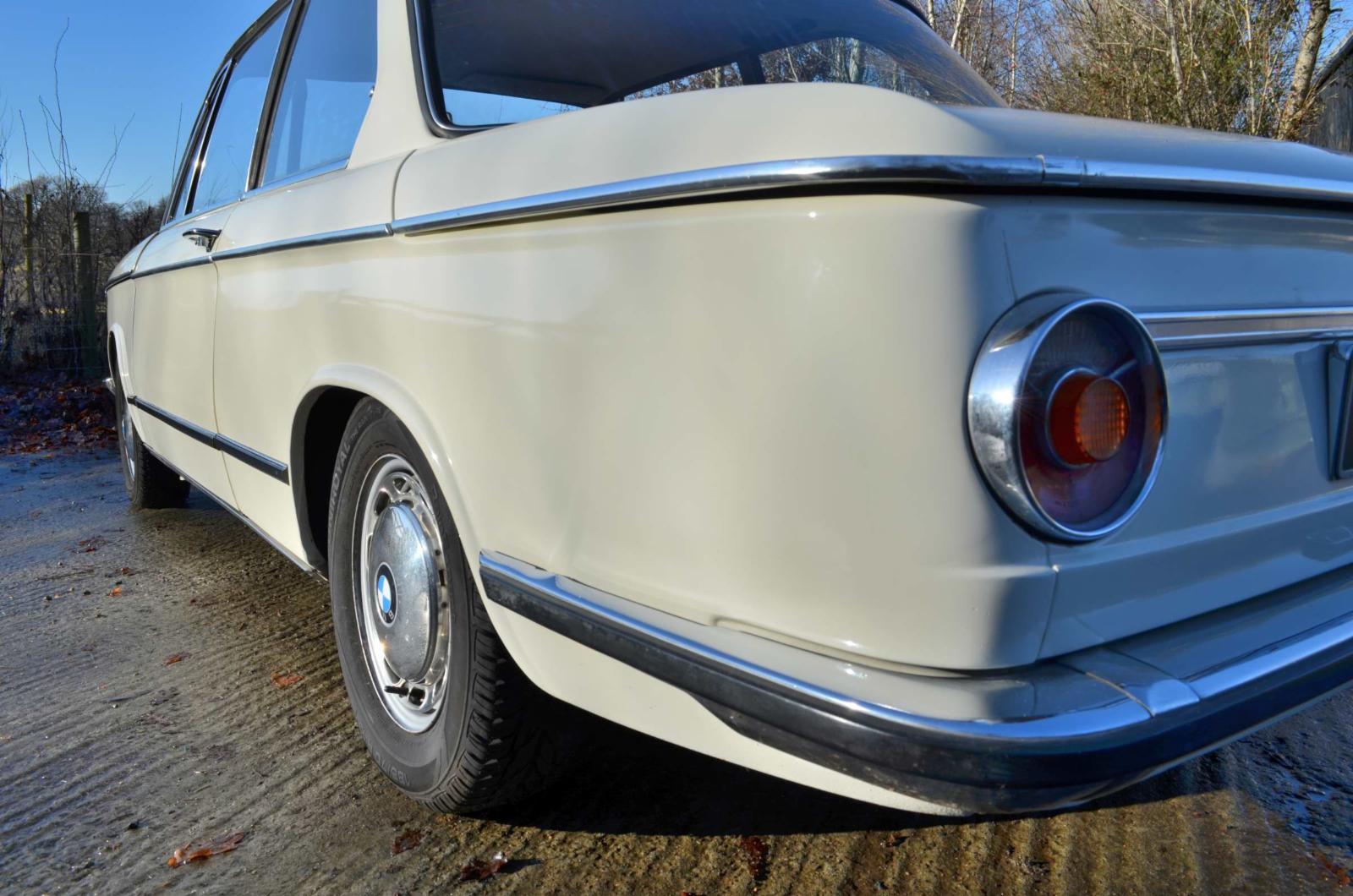 BMW 2002 for sale | Castle Classic Cars