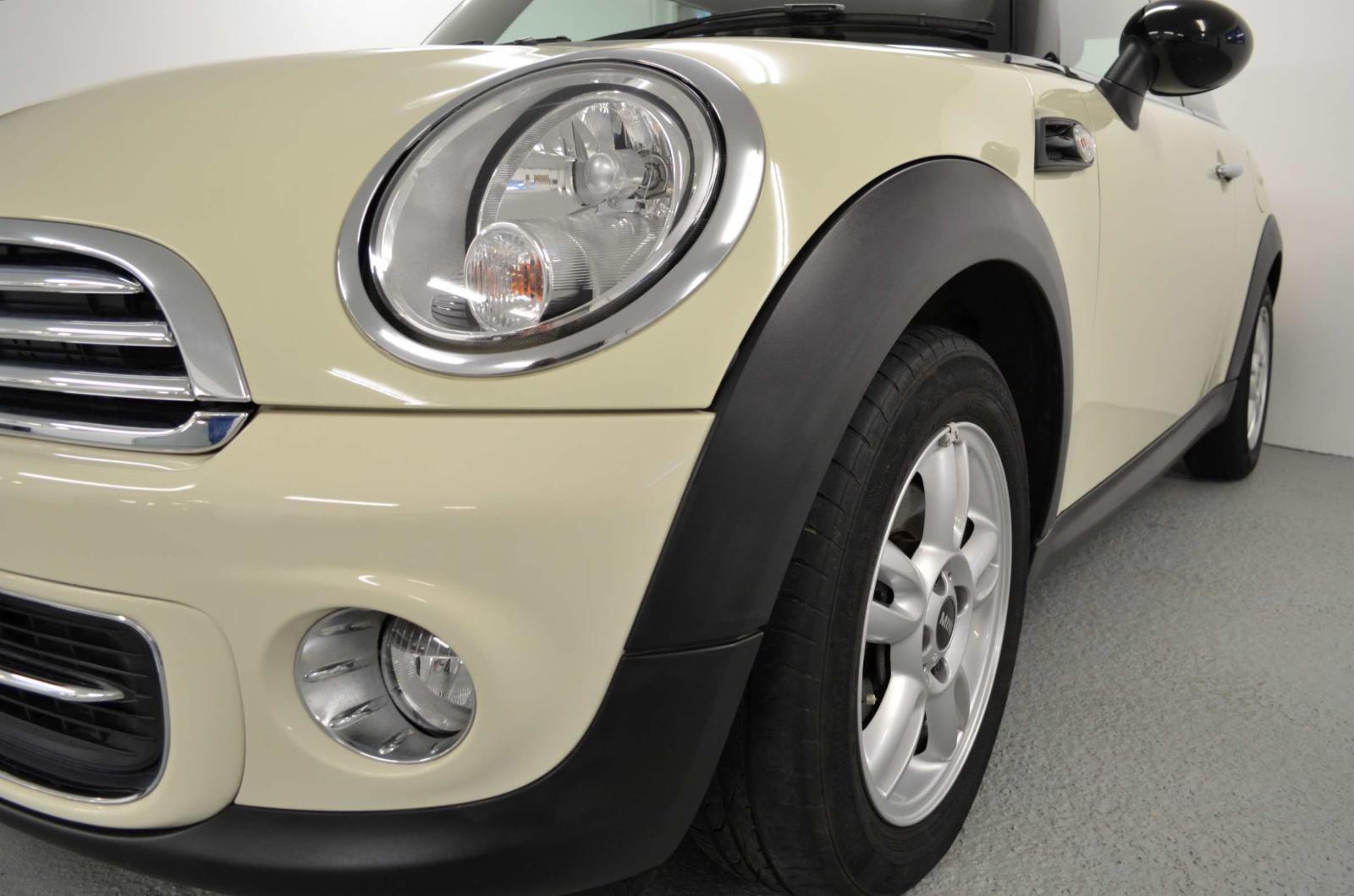 BMW Mini Cooper Hatchback (Pepper Pack) for sale | Castle Classic Cars